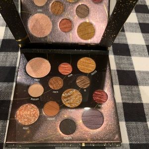 Dito | Makeup | Dito Limited Edition Venus 2 Shade Palette | Poshmark